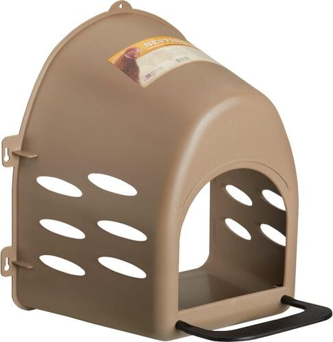 Farm Innovators Plastic Nesting Box