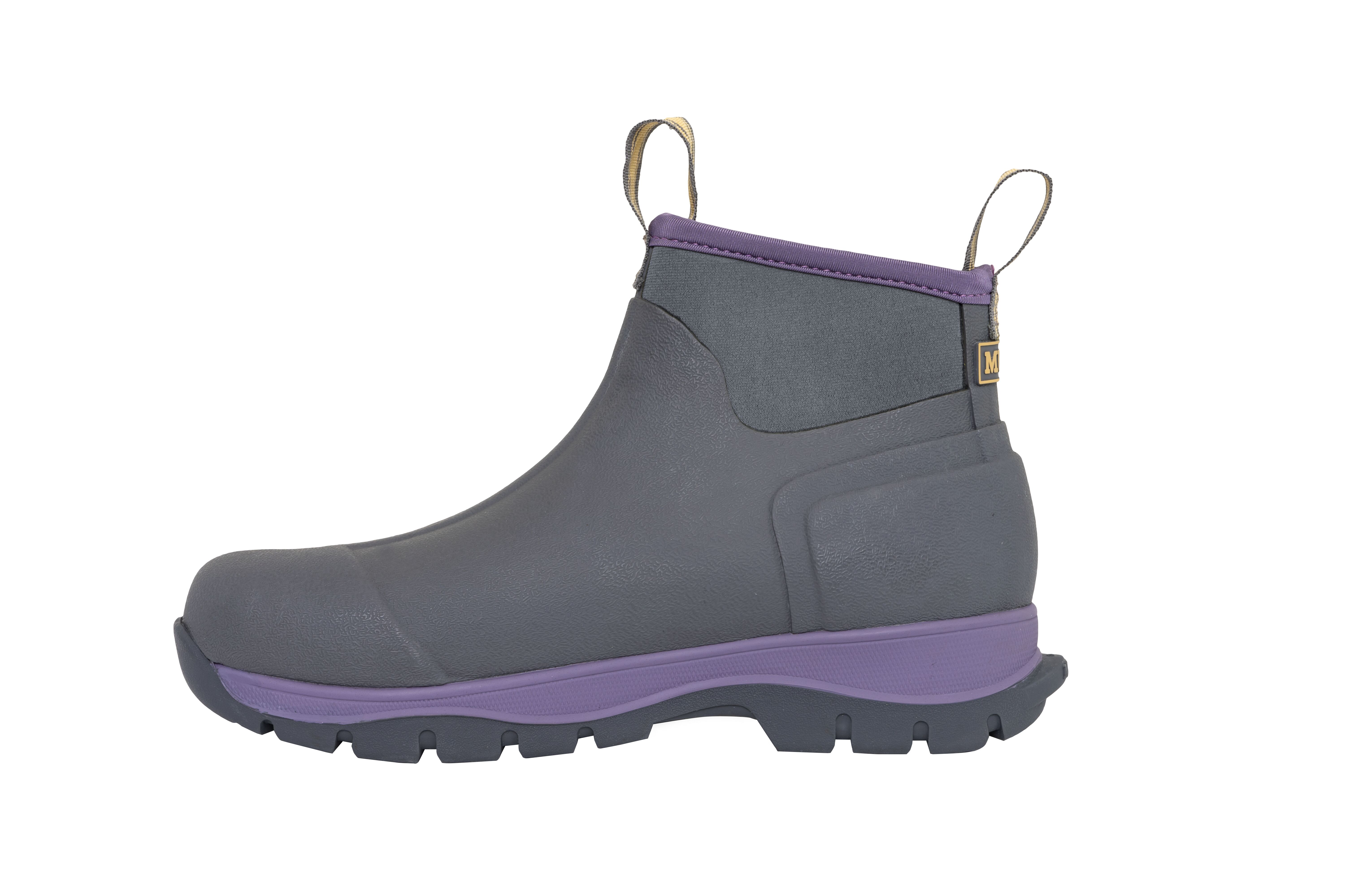 Noble Outfitters Women's 6" Muds All Season Boots